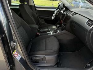 Grey Skoda Octavia 2018 in Rokiskis, with an engine capacity of 1.97 L and mileage of 247 thousand km for 9700 €, photo 23 on AUTOMOTO.COM.LV