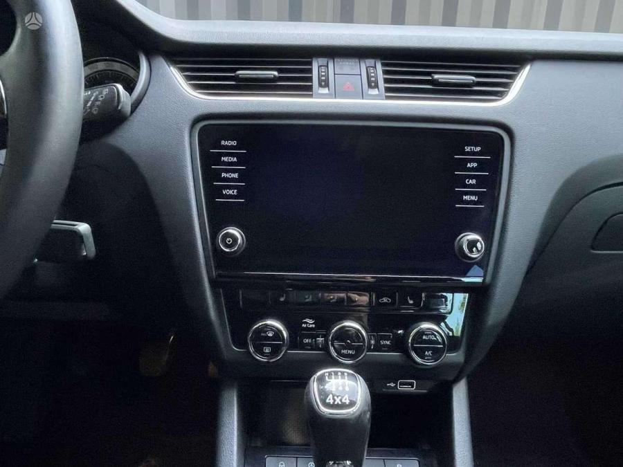 Pelēks Skoda Octavia 2018 Viļņa, ar dzinēja tilpumu 1.60 L un nobraukumu 151 tūkst. km par 12500 €, foto 15 vietnē AUTOMOTO.COM.LV