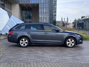 Grey Skoda Octavia 2018 in Vilnius, with an engine capacity of 1.98 L and mileage of 79 thousand km for 16100 €, photo 7 on AUTOMOTO.COM.LV