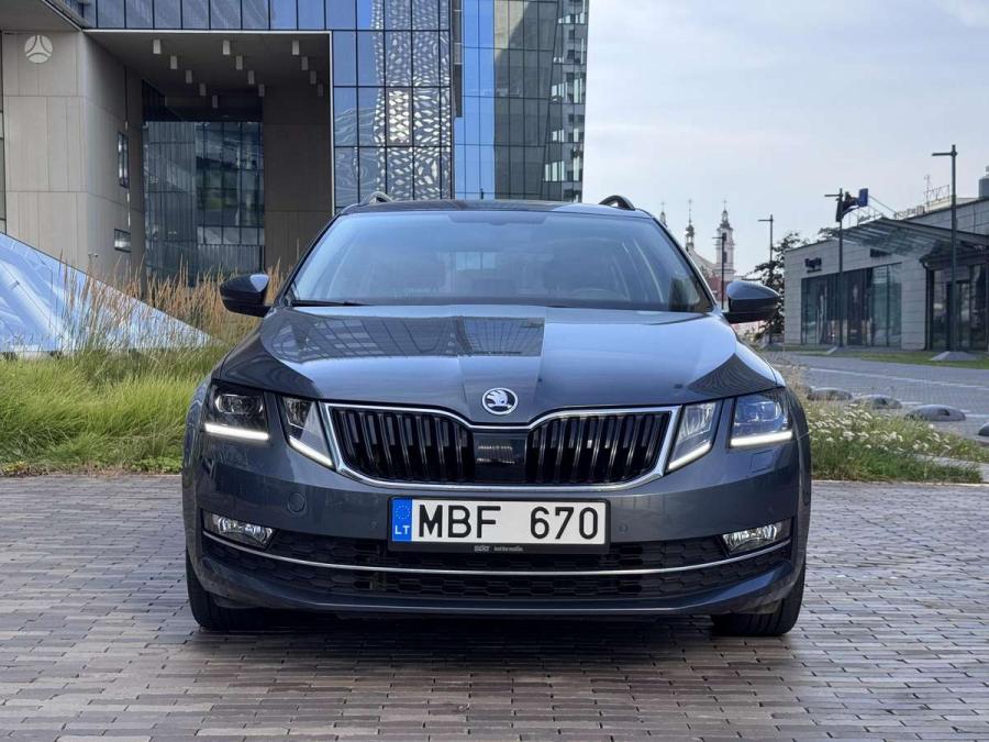 Grey Skoda Octavia 2018 in Vilnius, with an engine capacity of 1.98 L and mileage of 79 thousand km for 16100 €, photo 8 on AUTOMOTO.COM.LV