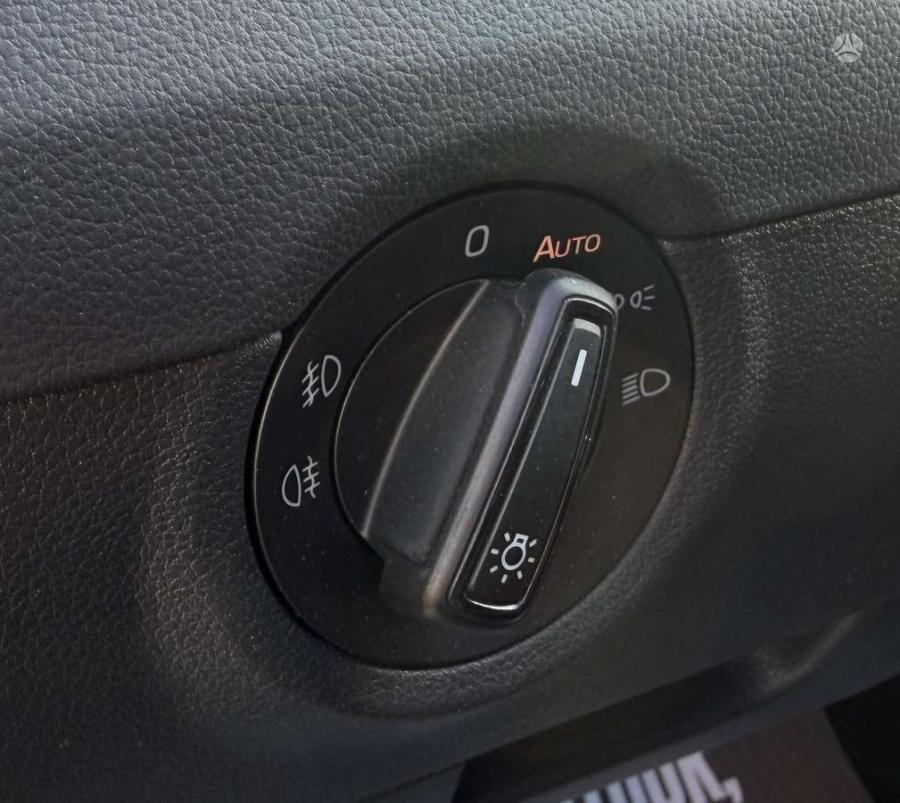 Pelēks Skoda Octavia 2018 Kauņa, ar dzinēja tilpumu 1.60 L un nobraukumu 207 tūkst. km par 7900 €, foto 14 vietnē AUTOMOTO.COM.LV