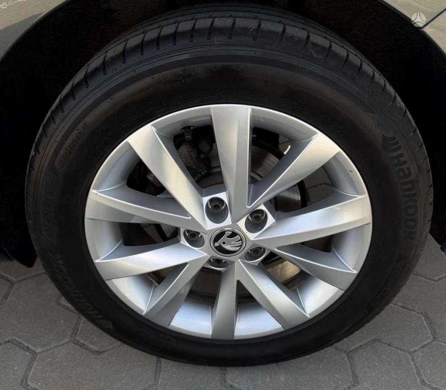 Pelēks Skoda Octavia 2018 Kauņa, ar dzinēja tilpumu 1.60 L un nobraukumu 207 tūkst. km par 7900 €, foto 31 vietnē AUTOMOTO.COM.LV