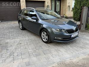 Grey Skoda Octavia 2018 in Jelgava, with an engine capacity of 1.60 L and mileage of 199 thousand km for 10500 €, photo 3 on AUTOMOTO.COM.LV