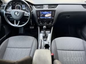 Grey Skoda Octavia 2018 in Jelgava, with an engine capacity of 1.60 L and mileage of 199 thousand km for 10500 €, photo 9 on AUTOMOTO.COM.LV