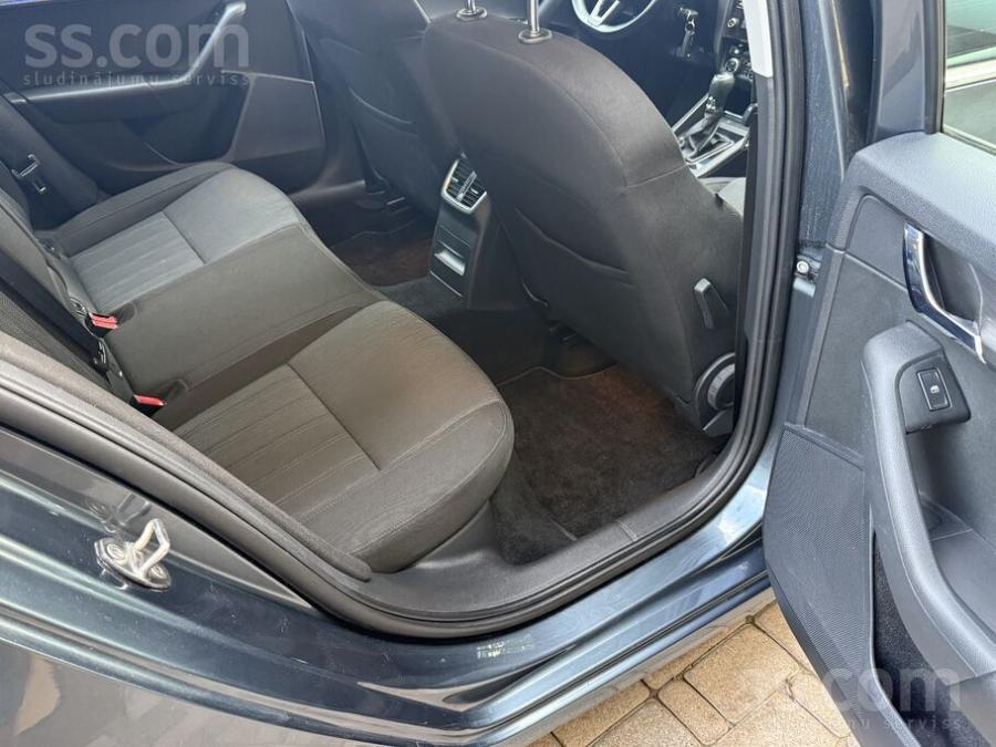 Grey Skoda Octavia 2018 in Jelgava, with an engine capacity of 1.60 L and mileage of 199 thousand km for 10500 €, photo 14 on AUTOMOTO.COM.LV