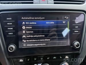 Grey Skoda Octavia 2018 in Jelgava, with an engine capacity of 1.60 L and mileage of 199 thousand km for 10500 €, photo 17 on AUTOMOTO.COM.LV