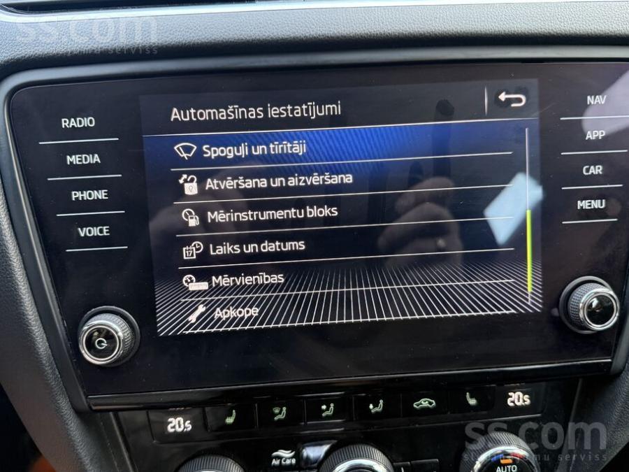 Grey Skoda Octavia 2018 in Jelgava, with an engine capacity of 1.60 L and mileage of 199 thousand km for 10500 €, photo 18 on AUTOMOTO.COM.LV