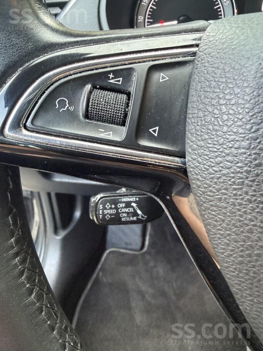 Grey Skoda Octavia 2018 in Jelgava, with an engine capacity of 1.60 L and mileage of 199 thousand km for 10500 €, photo 23 on AUTOMOTO.COM.LV