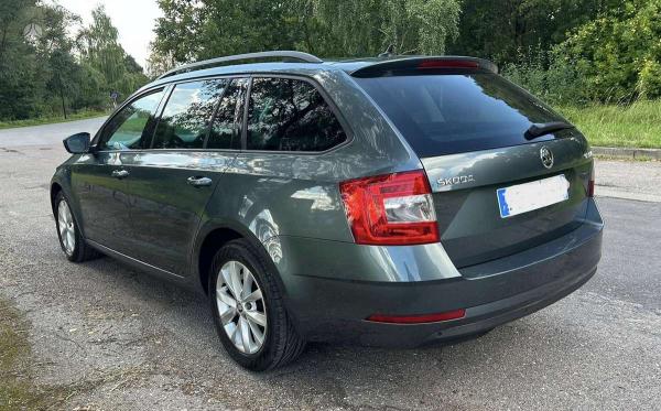 Grey Skoda Octavia 2018 in Taurage, with an engine capacity of 1.60 L and mileage of 236 thousand km for 6900 €, photo 6 on AUTOMOTO.COM.LV