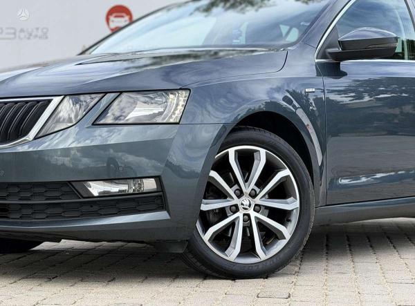 Pelēks Skoda Octavia 2018 Tauragė, ar dzinēja tilpumu 1.60 L un nobraukumu 259 tūkst. km par 7200 €, foto 10 vietnē AUTOMOTO.COM.LV