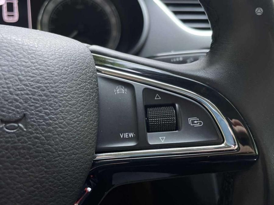Pelēks Skoda Octavia 2018 Viļņa, ar dzinēja tilpumu 1.60 L un nobraukumu 151 tūkst. km par 12500 €, foto 14 vietnē AUTOMOTO.COM.LV