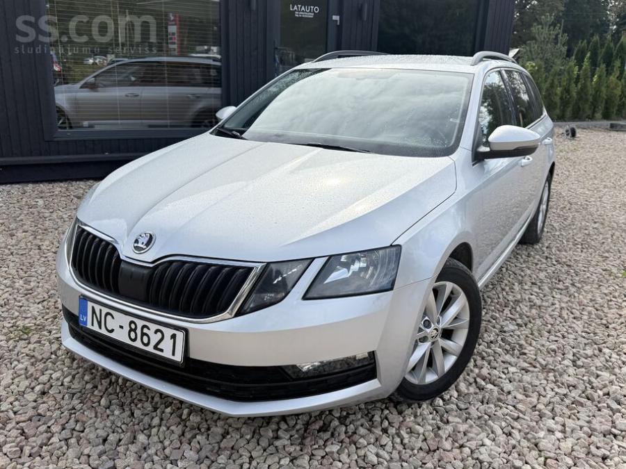 Grey Skoda Octavia 2018 in Riga, with an engine capacity of 1.60 L and mileage of 210 thousand km for 7200 €, photo 10 on AUTOMOTO.COM.LV