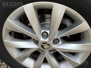 Grey Skoda Octavia 2018 in Riga, with an engine capacity of 1.60 L and mileage of 210 thousand km for 7200 €, photo 15 on AUTOMOTO.COM.LV