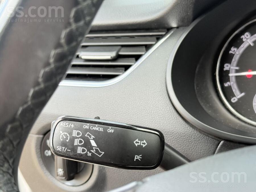 Grey Skoda Octavia 2018 in Riga, with an engine capacity of 1.60 L and mileage of 210 thousand km for 7200 €, photo 25 on AUTOMOTO.COM.LV