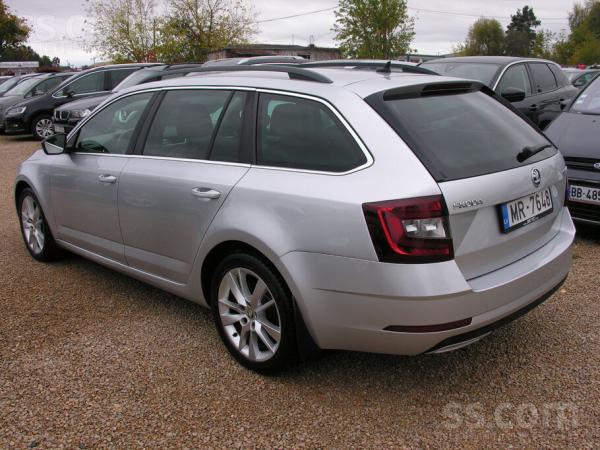 Pelēks Skoda Octavia 2018 Rīga, ar dzinēja tilpumu 2.00 L un nobraukumu 103 tūkst. km par 12450 €, foto 5 vietnē AUTOMOTO.COM.LV