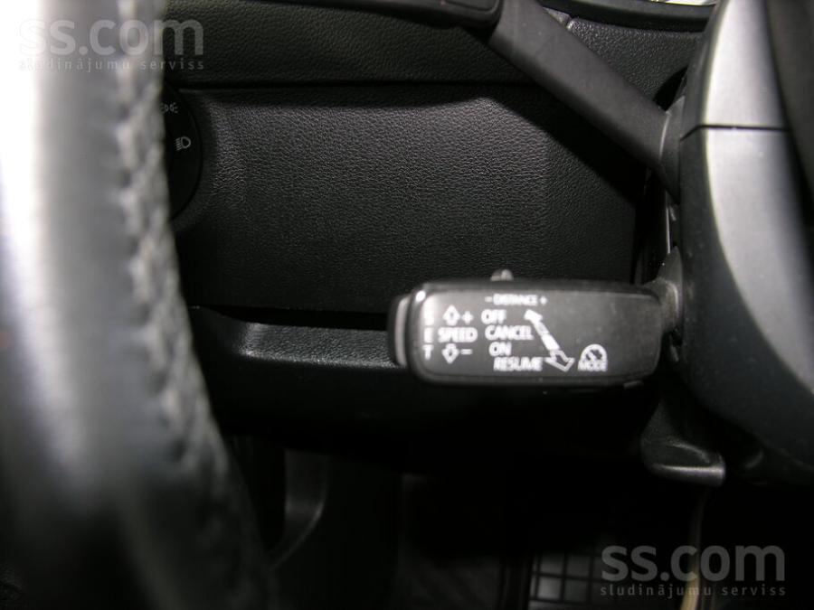 Grey Skoda Octavia 2018 in Riga, with an engine capacity of 2.00 L and mileage of 103 thousand km for 12450 €, photo 19 on AUTOMOTO.COM.LV