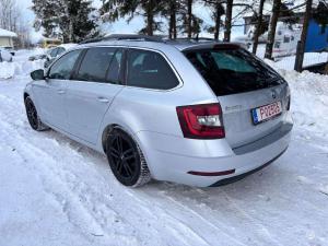 Grey Skoda Octavia 2019 in Klaipeda, with an engine capacity of 1.97 L and mileage of 195 thousand km for 12990 €, photo 24 on AUTOMOTO.COM.LV