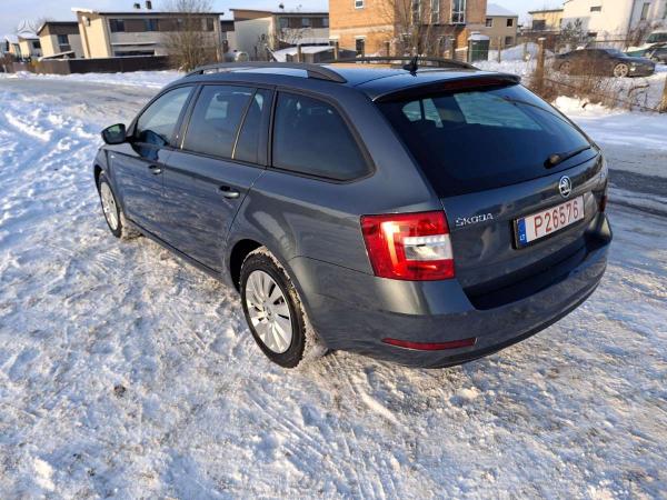 Grey Skoda Octavia 2019 in Kaunas, with an engine capacity of 1.60 L and mileage of 187 thousand km for 9090 €, photo 9 on AUTOMOTO.COM.LV