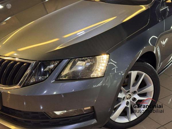 Pelēks Skoda Octavia 2019 Viļņa, ar dzinēja tilpumu 1.50 L un nobraukumu 153 tūkst. km par 12500 €, foto 3 vietnē AUTOMOTO.COM.LV