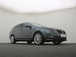 Grey Skoda Octavia 2019 in Vilnius, with an engine capacity of 1.50 L and mileage of 196 thousand km for 12699 €, photo 12 on AUTOMOTO.COM.LV