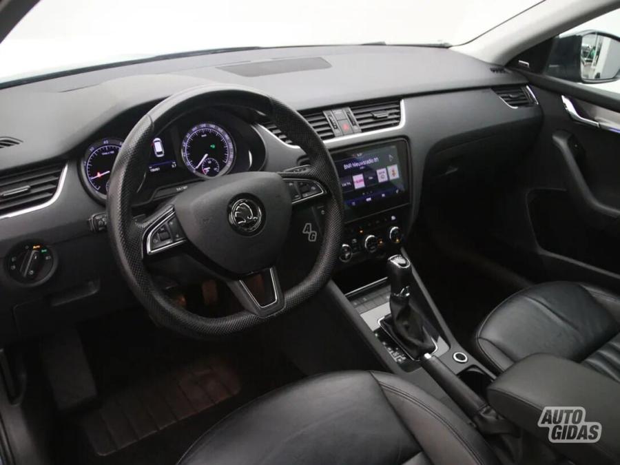 Grey Skoda Octavia 2019 in Vilnius, with an engine capacity of 1.50 L and mileage of 196 thousand km for 12699 €, photo 17 on AUTOMOTO.COM.LV