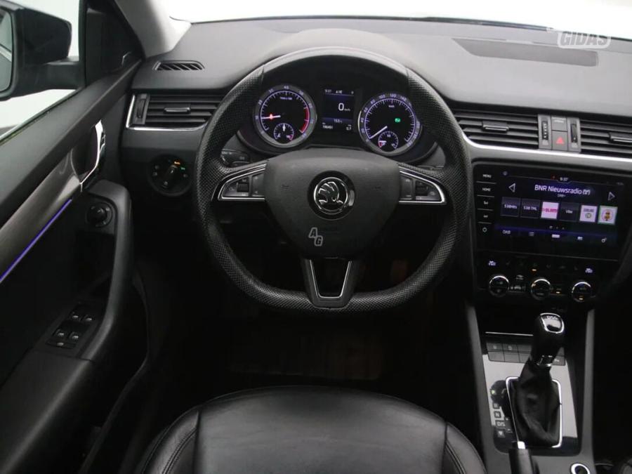 Grey Skoda Octavia 2019 in Vilnius, with an engine capacity of 1.50 L and mileage of 196 thousand km for 12699 €, photo 18 on AUTOMOTO.COM.LV