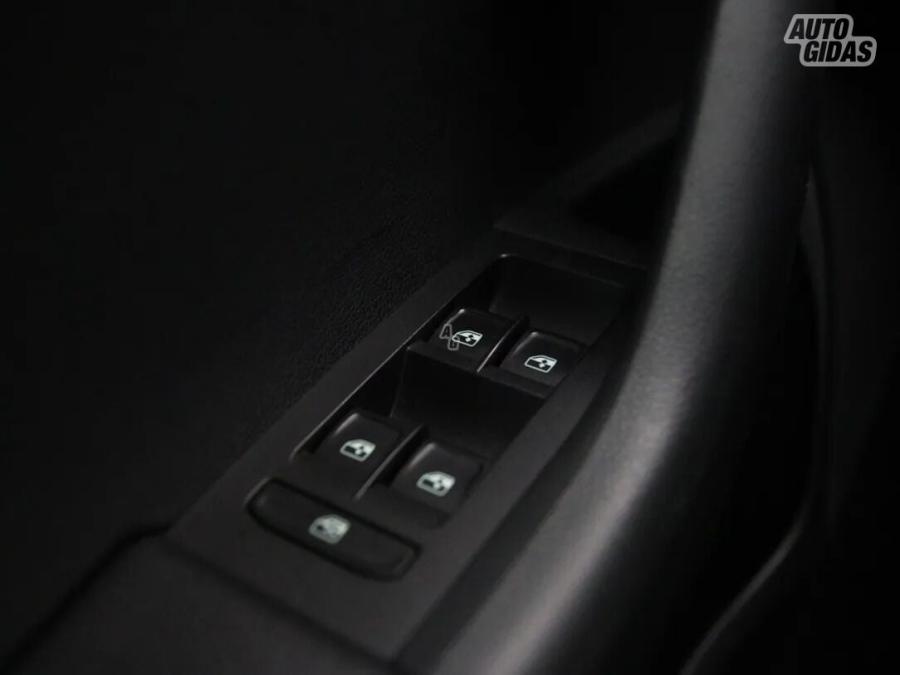 Grey Skoda Octavia 2019 in Vilnius, with an engine capacity of 1.50 L and mileage of 196 thousand km for 12699 €, photo 27 on AUTOMOTO.COM.LV