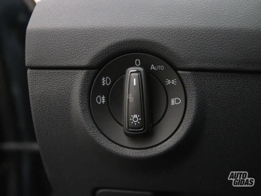 Grey Skoda Octavia 2019 in Vilnius, with an engine capacity of 1.50 L and mileage of 196 thousand km for 12699 €, photo 28 on AUTOMOTO.COM.LV