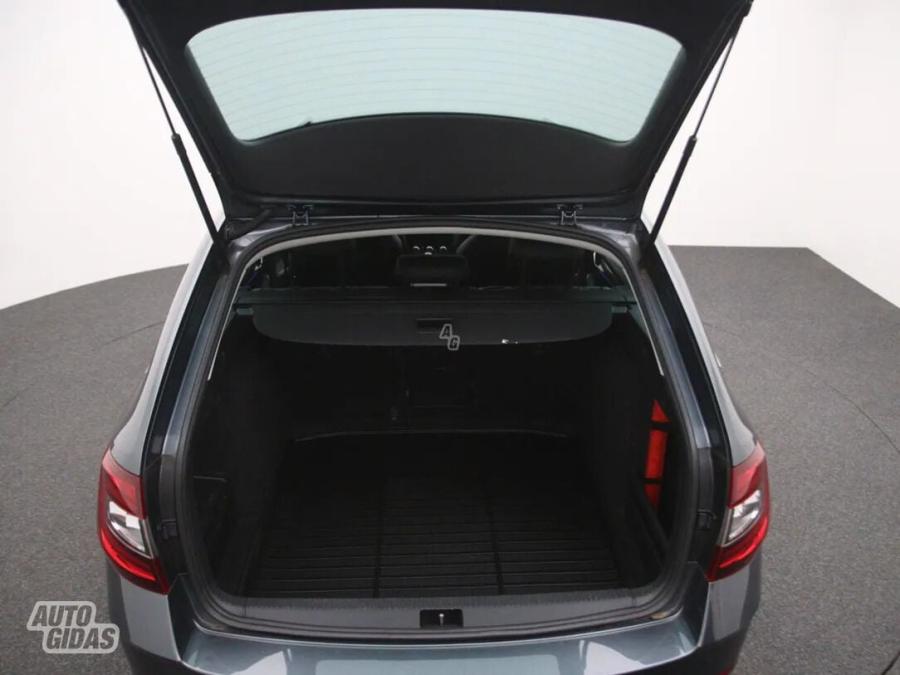 Grey Skoda Octavia 2019 in Vilnius, with an engine capacity of 1.50 L and mileage of 196 thousand km for 12699 €, photo 35 on AUTOMOTO.COM.LV