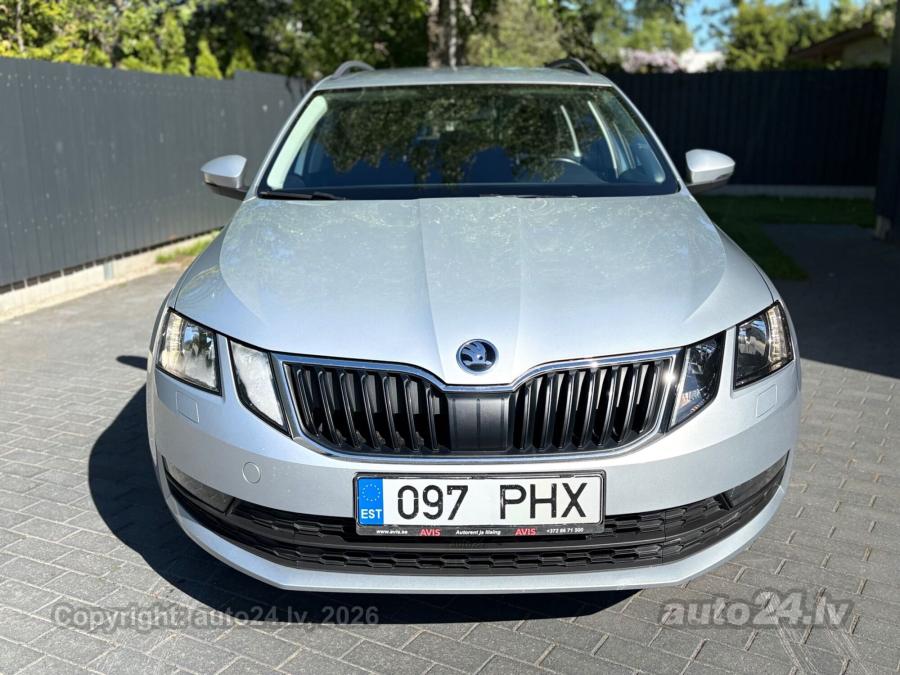Grey Skoda Octavia 2019 in Tallinn, with an engine capacity of 1.50 L and mileage of 115 thousand km for 9990 €, photo 4 on AUTOMOTO.COM.LV