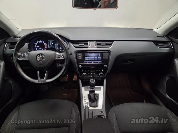 Grey Skoda Octavia 2019 in Tallinn, with an engine capacity of 1.00 L and mileage of 97 thousand km for 10900 €, photo 7 on AUTOMOTO.COM.LV