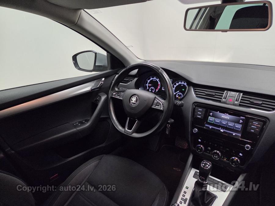 Grey Skoda Octavia 2019 in Tallinn, with an engine capacity of 1.00 L and mileage of 97 thousand km for 10900 €, photo 13 on AUTOMOTO.COM.LV