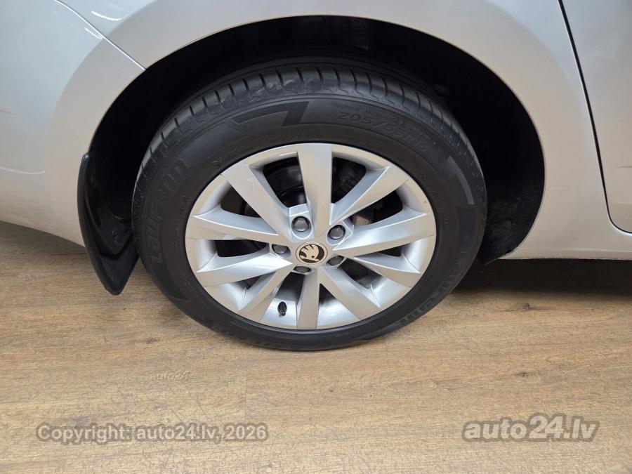 Grey Skoda Octavia 2019 in Tallinn, with an engine capacity of 1.00 L and mileage of 97 thousand km for 10900 €, photo 20 on AUTOMOTO.COM.LV