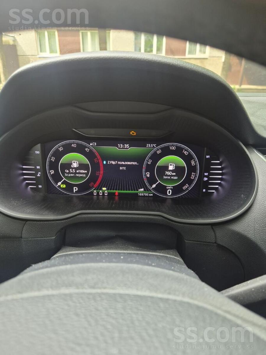 Grey Skoda Octavia 2019 in Riga, with an engine capacity of 2.00 L and mileage of 170 thousand km for 14500 €, photo 8 on AUTOMOTO.COM.LV