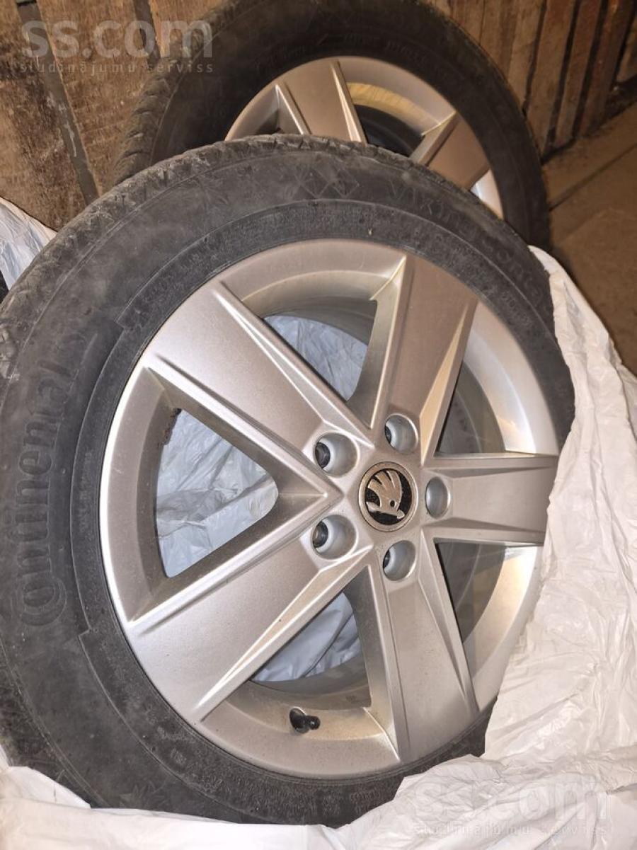 Grey Skoda Octavia 2019 in Riga, with an engine capacity of 2.00 L and mileage of 170 thousand km for 14500 €, photo 9 on AUTOMOTO.COM.LV