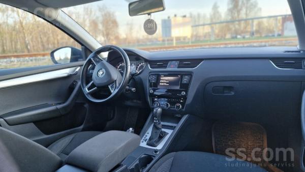 Pelēks Skoda Octavia 2019 Rīga, ar dzinēja tilpumu 2.00 L un nobraukumu 255 tūkst. km par 9800 €, foto 5 vietnē AUTOMOTO.COM.LV
