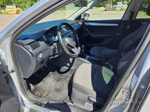 Pelēks Skoda Octavia 2019 Tallina, ar dzinēja tilpumu 1.60 L un nobraukumu 240 tūkst. km par 7825 €, foto 10 vietnē AUTOMOTO.COM.LV