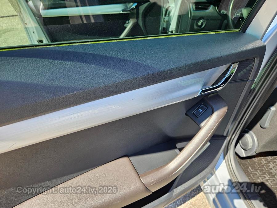 Pelēks Skoda Octavia 2019 Tallina, ar dzinēja tilpumu 1.60 L un nobraukumu 240 tūkst. km par 7825 €, foto 13 vietnē AUTOMOTO.COM.LV