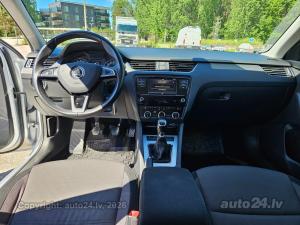 Pelēks Skoda Octavia 2019 Tallina, ar dzinēja tilpumu 1.60 L un nobraukumu 240 tūkst. km par 7825 €, foto 14 vietnē AUTOMOTO.COM.LV