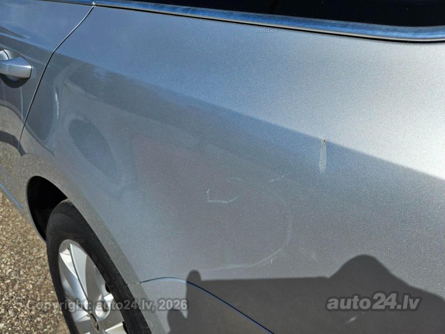 Pelēks Skoda Octavia 2019 Tallina, ar dzinēja tilpumu 1.60 L un nobraukumu 240 tūkst. km par 7825 €, foto 19 vietnē AUTOMOTO.COM.LV