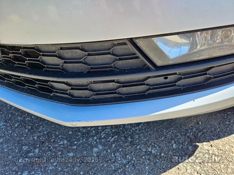 Pelēks Skoda Octavia 2019 Tallina, ar dzinēja tilpumu 1.60 L un nobraukumu 240 tūkst. km par 7825 €, foto 23 vietnē AUTOMOTO.COM.LV