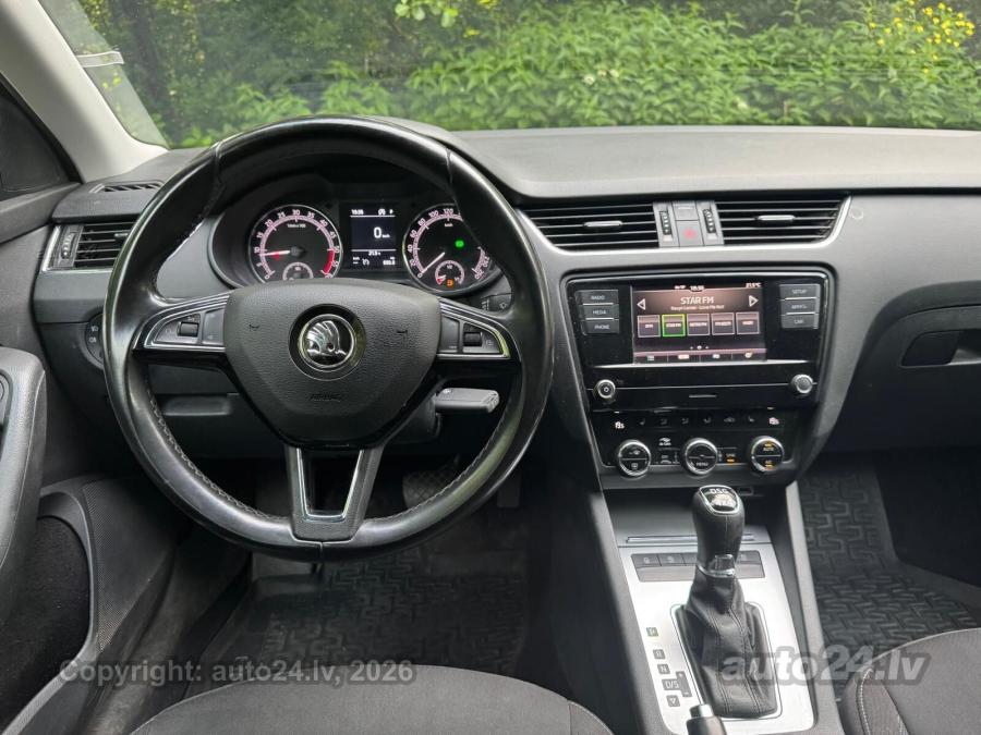 Pelēks Skoda Octavia 2019 Tallina, ar dzinēja tilpumu 2.00 L un nobraukumu 309 tūkst. km par 6495 €, foto 13 vietnē AUTOMOTO.COM.LV