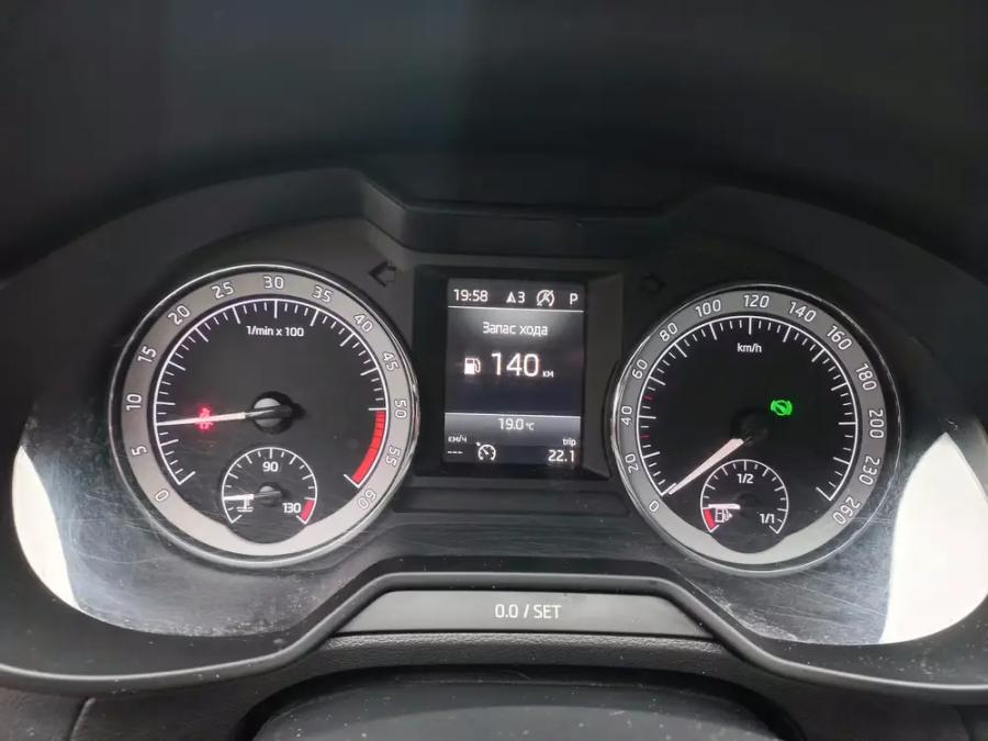 Серый Шкода Октавия 2019 в Рига, объемом двигателя 1.60 л и пробегом 300 тыс. км за 7990 €, фото 11 на AUTOMOTO.COM.LV