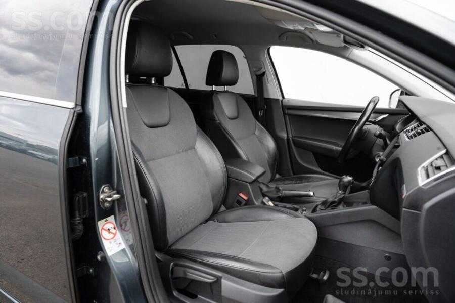 Grey Skoda Octavia 2019 in Riga, with an engine capacity of 2.00 L and mileage of 172 thousand km for 12950 €, photo 7 on AUTOMOTO.COM.LV