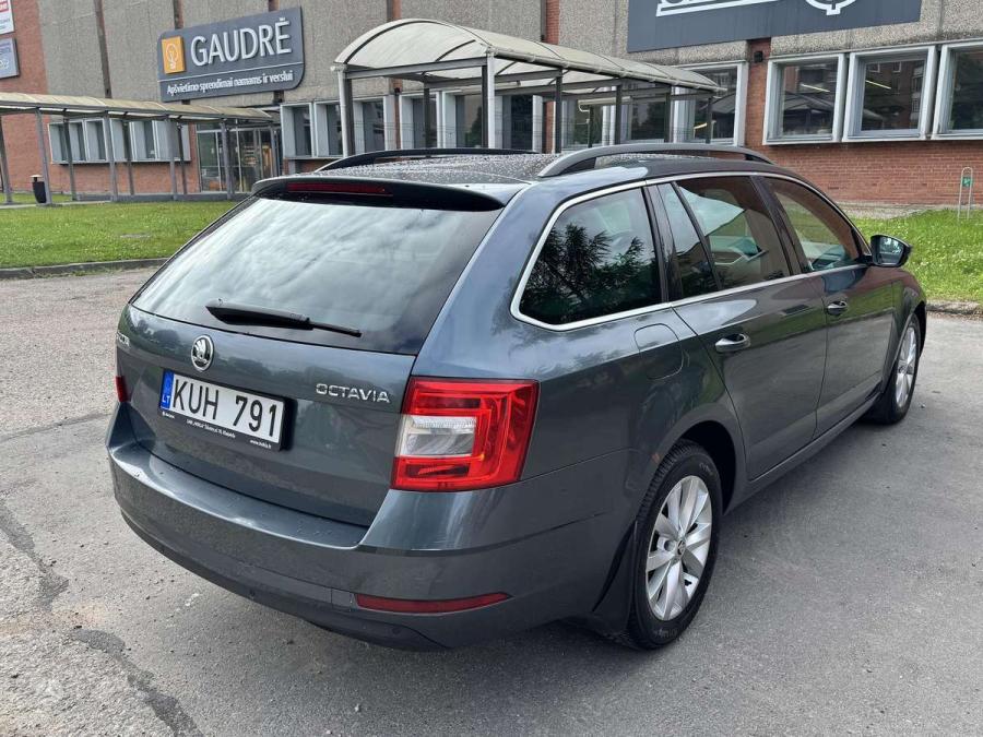 Grey Skoda Octavia 2019 in Kaunas, with an engine capacity of 1.60 L and mileage of 162 thousand km for 10000 €, photo 10 on AUTOMOTO.COM.LV