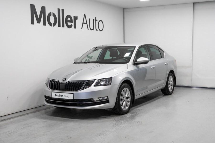 Grey Skoda Octavia 2019 in Vilnius, with an engine capacity of 1.60 L and mileage of 86 thousand km for 11950 €, photo 1 on AUTOMOTO.COM.LV