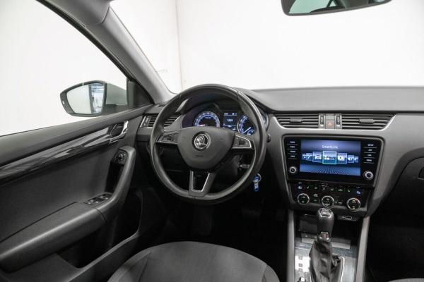 Серый Шкода Октавия 2019 в Вильнюс, объемом двигателя 1.60 л и пробегом 86 тыс. км за 11950 €, фото 9 на AUTOMOTO.COM.LV