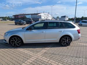 Grey Skoda Octavia 2019 in Riga, with an engine capacity of 1.60 L and mileage of 194 thousand km for 10900 €, photo 4 on AUTOMOTO.COM.LV