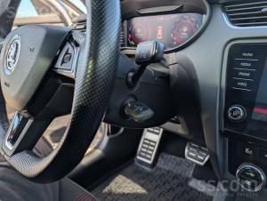 Grey Skoda Octavia 2019 in Riga, with an engine capacity of 1.60 L and mileage of 194 thousand km for 10900 €, photo 15 on AUTOMOTO.COM.LV