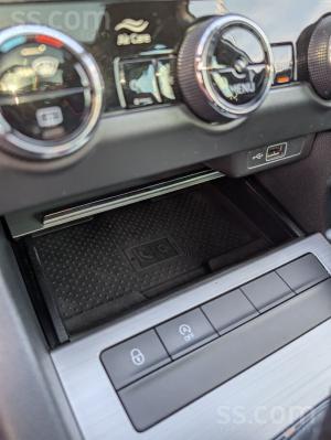 Grey Skoda Octavia 2019 in Riga, with an engine capacity of 1.60 L and mileage of 194 thousand km for 10900 €, photo 18 on AUTOMOTO.COM.LV